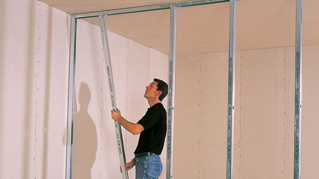 Tussenwand plaatsen | Stappenplan, kosten & materialen